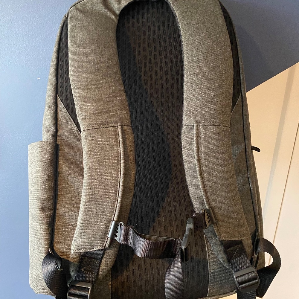 Lululemon Cruiser Backpack - Gem